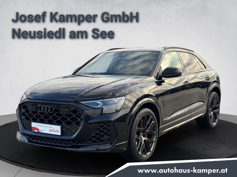 Audi RSQ8 in schwarz - metallic-perleffektno gebraucht in Neusiedl/See ...