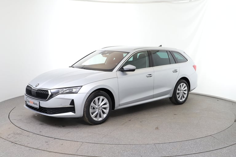 Škoda Octavia Combi in silber - metallic gebraucht in St. Peter ...