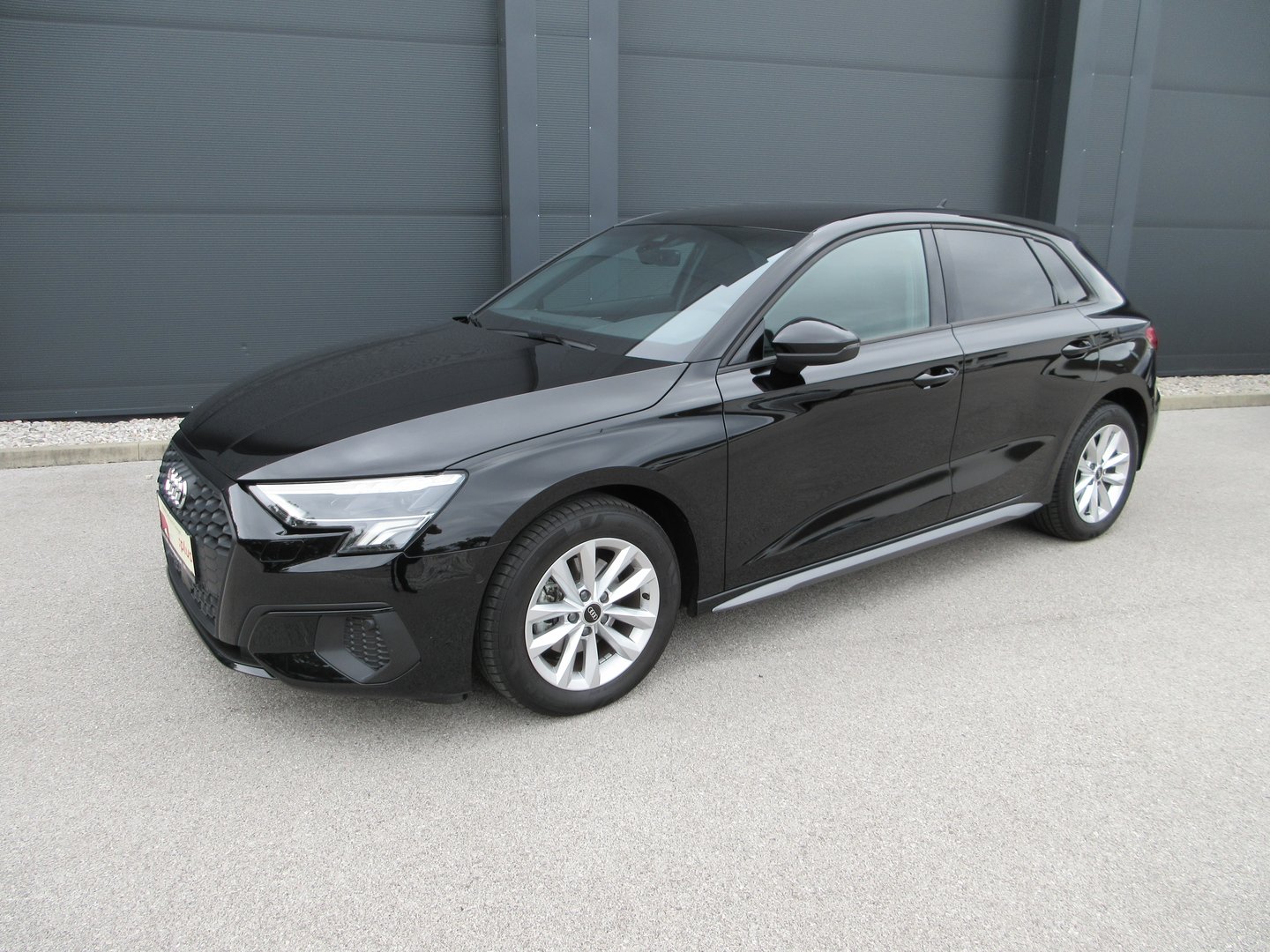 Audi A3 Tur Links