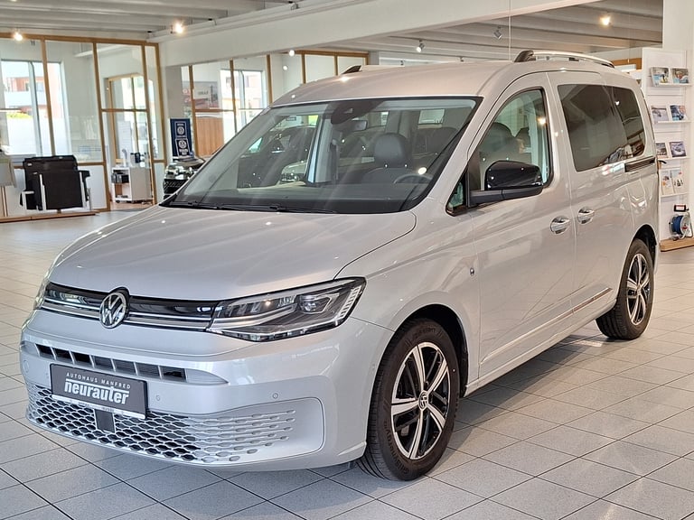 VW Caddy in silber - metallic gebraucht in Telfs für € 43.990,- | Das ...