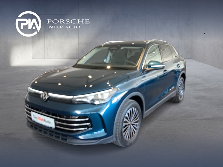 VW Tiguan in dunkelblau - metallic gebraucht in Linz-Leonding für € 45. ...