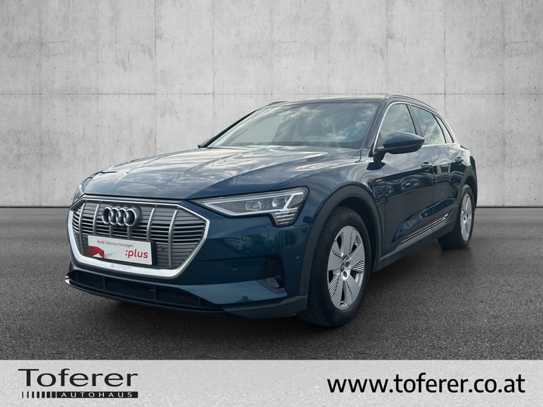Audi e-tron in mittelblau - metallic-perleffekt gebraucht in Eferding ...