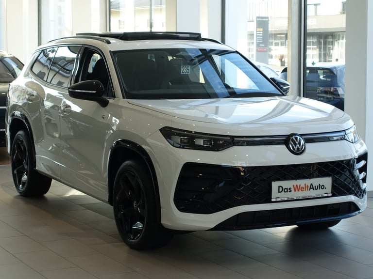 VW Tayron in weiss - normal gebraucht in Wals-Himmelreich für € 59.990 ...